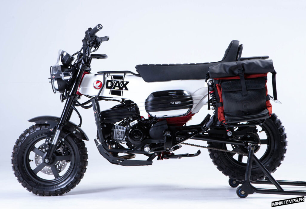 Honda Dax 125 Special by Motion J Thailand - Mini4temps.fr
